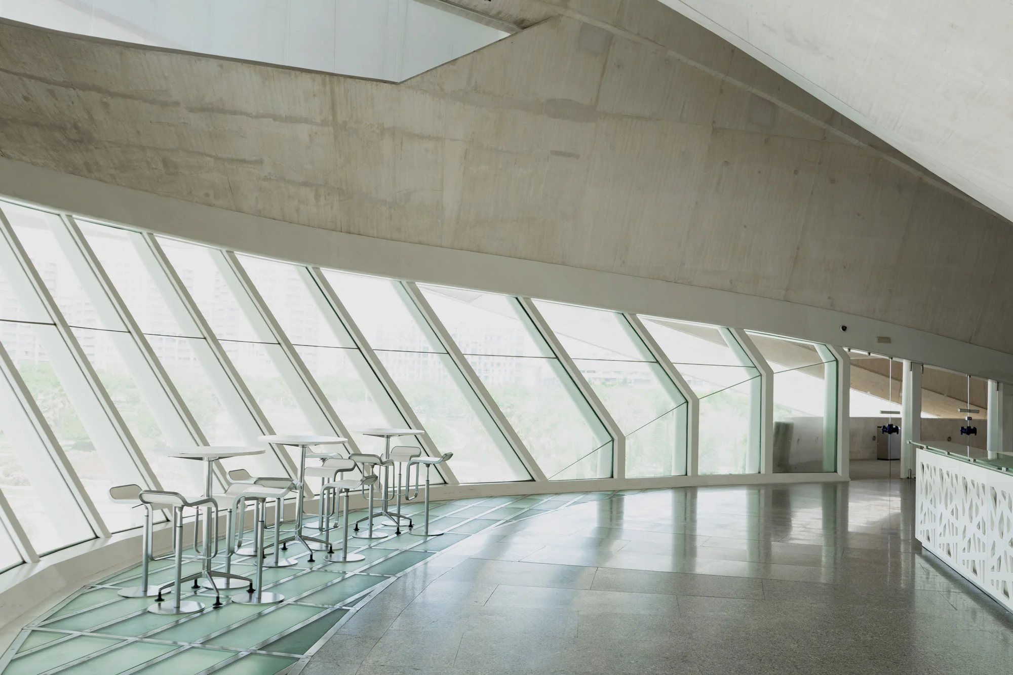 Vestíbul magistral | Les Arts—Centro de Artes Escénicas en València.